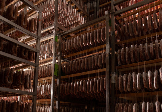 La Fabrication du Saucisson Sec Ardéchois – La Boutique Des Saucissons